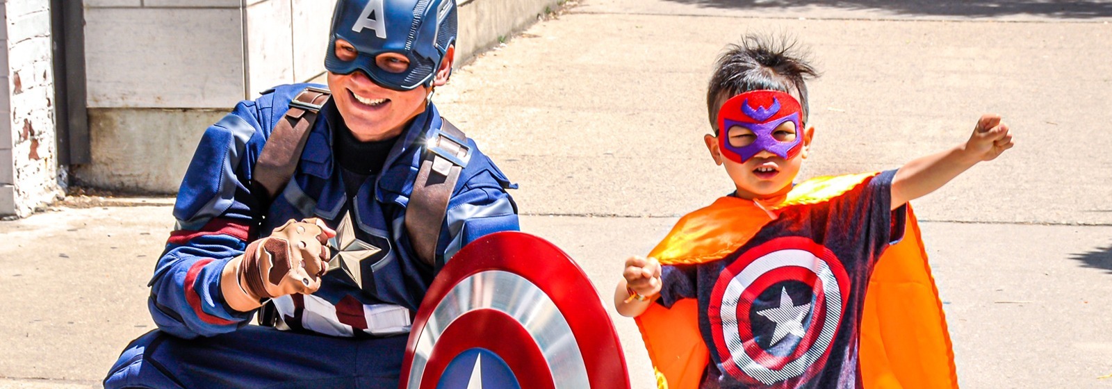 Superhero Events Draw Larger Crowds - Toronto Superhero For Hire